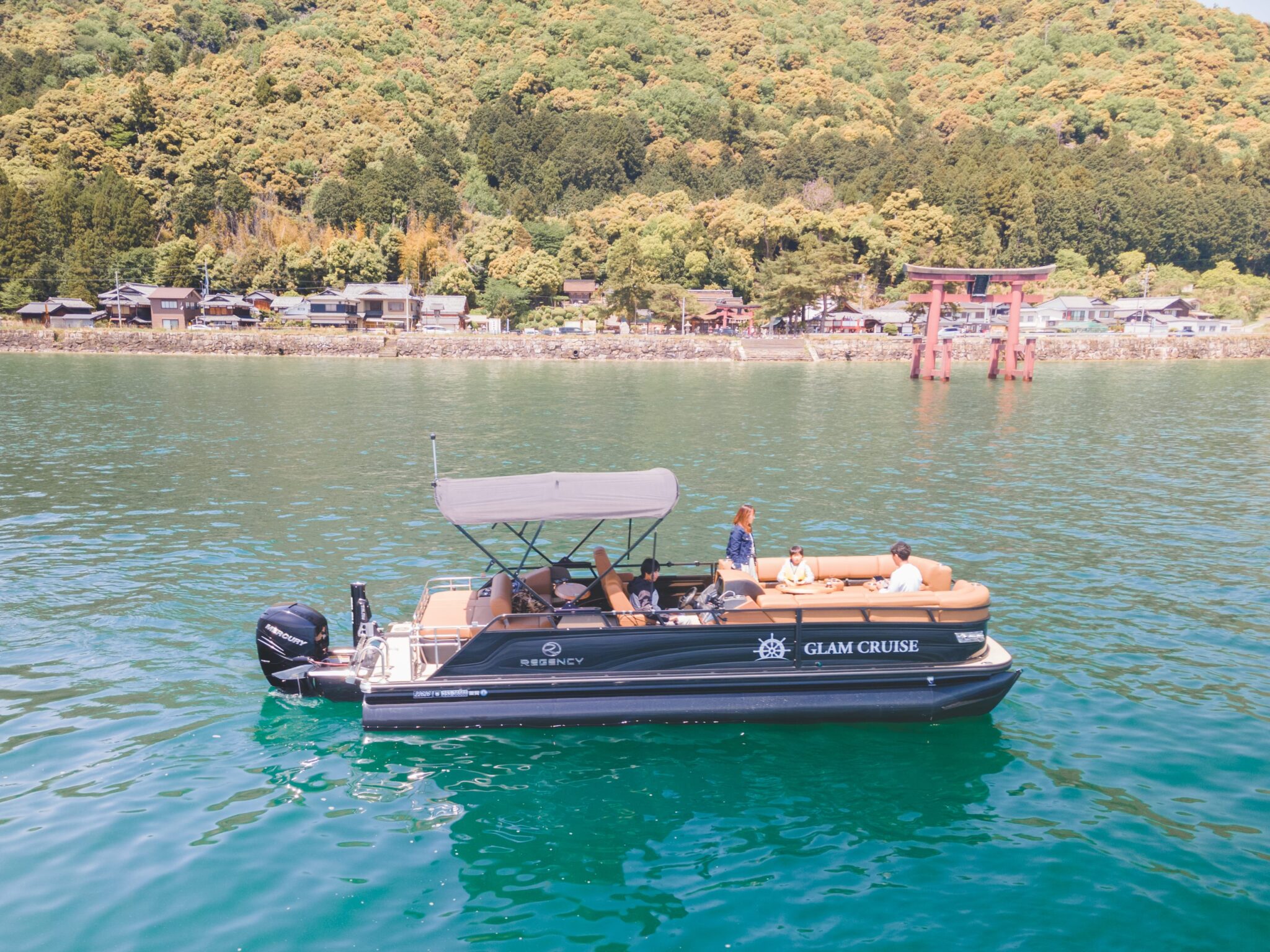 Introduction of 3-hour chartered cruises - Experience the Resort Cruise ...